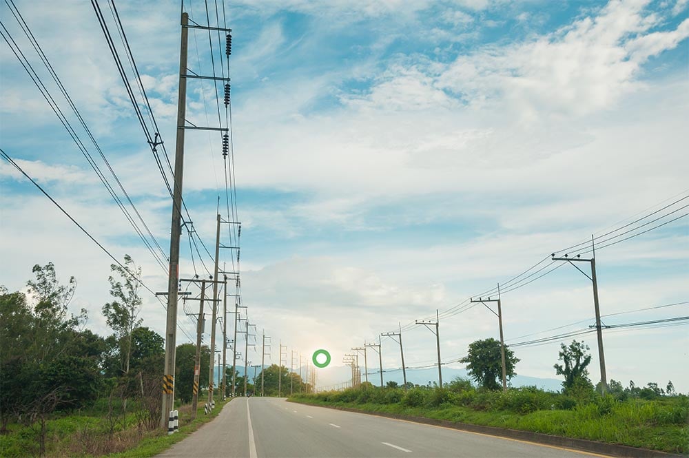 Geospatial grid management software for electric utilities | IQGeo